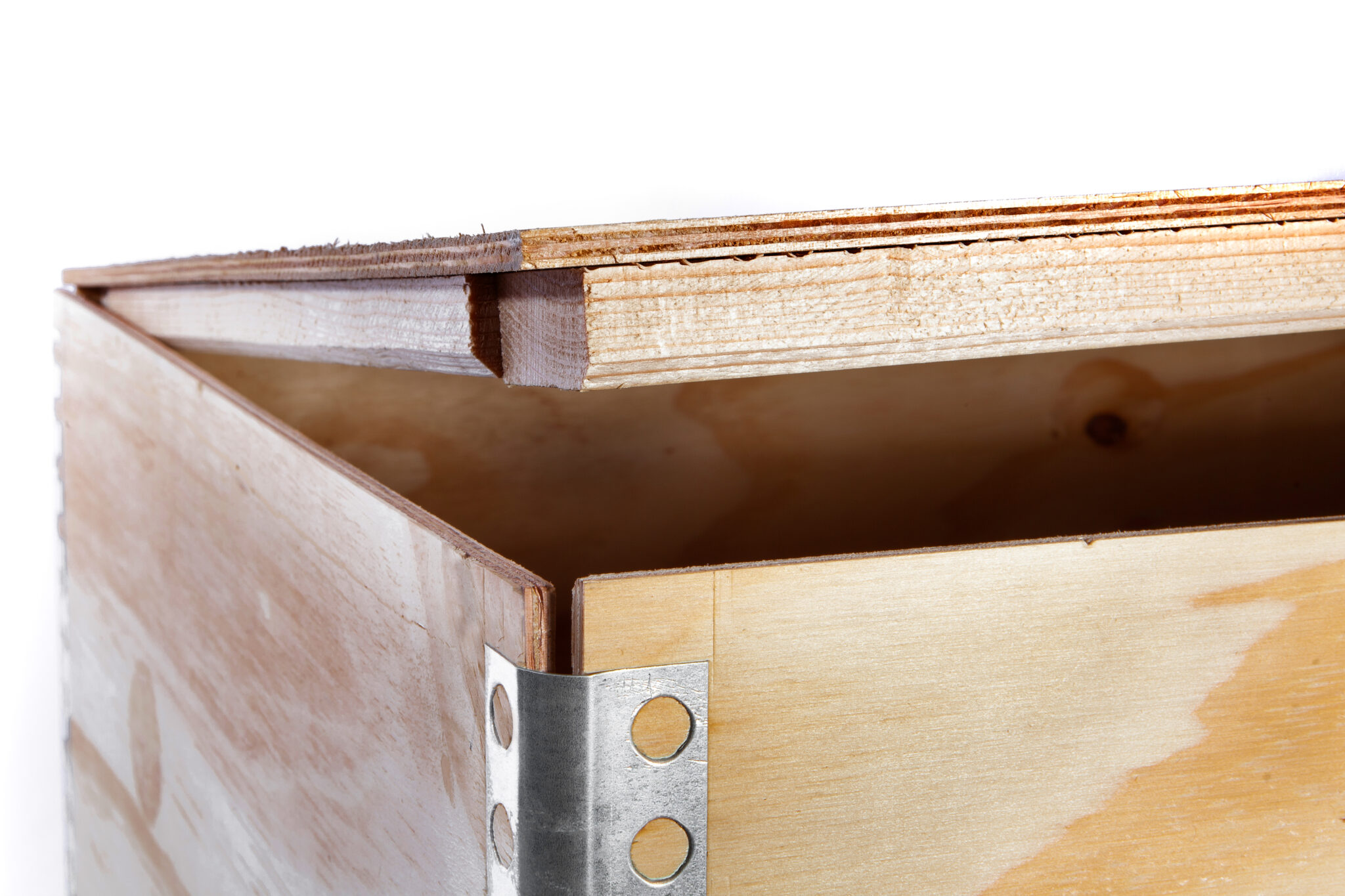 New design, improved usability: ISIBOX 61 tops are now beveled - No ...